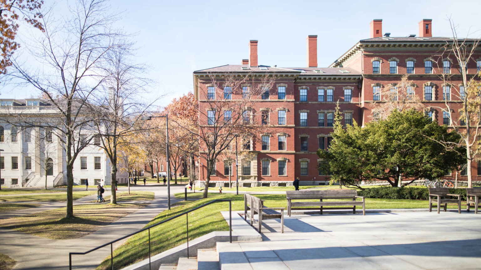 From Aspiration to Admission: A Comprehensive Guide to Harvard's 2+2 ...